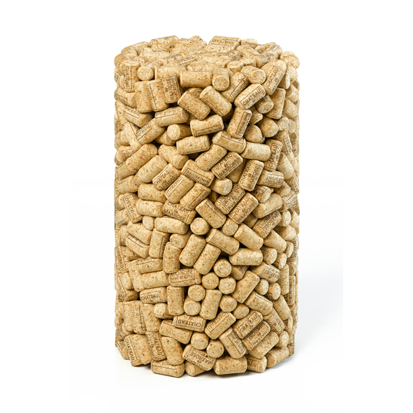 Made using 800 -1000 regular wine corks